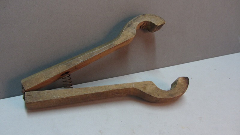 Pinza de madera